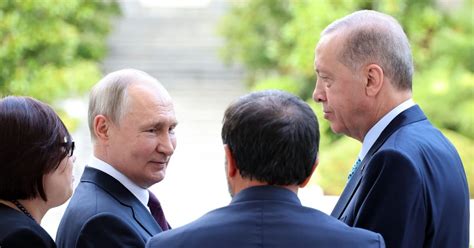 Russia Ready To Restart Grain Deal If Sanctions Lifted Putin Tells