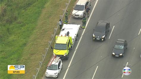 Vídeo Flagrante De Acidente Na Rodovia Ayrton Senna Bom Dia Sp G1