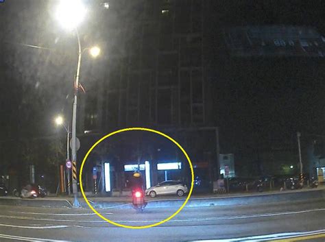 白跑了 50歲機車男誤以為被通緝拒檢狂逃翻車