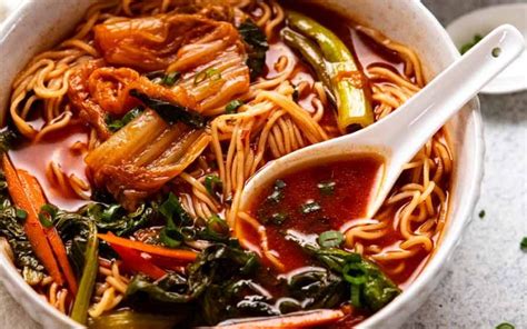15 Minute Spicy Korean Noodle Soup Food Crazies