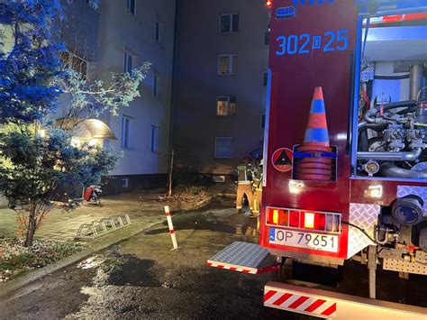 Pożar na ulicy Chmielowickiej Trzy osoby poszkodowane
