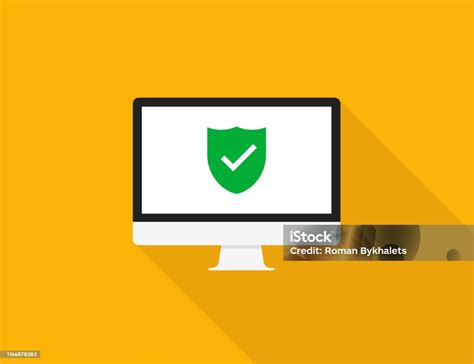 녹색 방패 체크 마크 보호 기호와 오렌지 배경에 고립 된 트렌디 한 평면 스타일의 개인용 컴퓨터 화면 개념에 대한 스톡 벡터 아트 및 기타 이미지 Istock