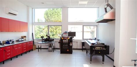 Bioelectronic Systems Design And Prototyping Lab EHTIC