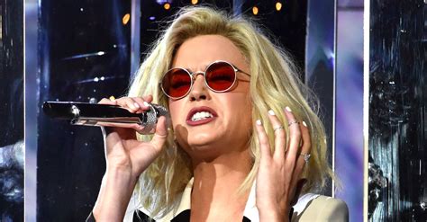 Katy Perry At The 2017 Grammys Ps Celebrity