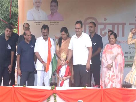 Rajasthan Cm Bhajan Lal Sharma Flags Off Tiranga Marathon In Jaipur