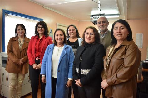 VICARÍA PARA LA EDUCACIÓN SE REÚNE CON EQUIPO DIRECTIVO Y VISITA