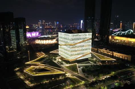 运动健将做搭子，杭州奥体中心综合训练馆，让人心潮澎湃的多维魅力
