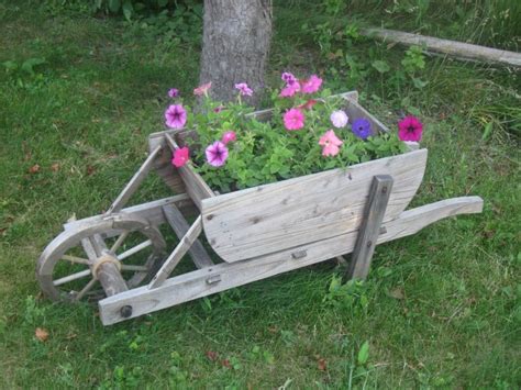 Fun Upcycling Garden Ideas