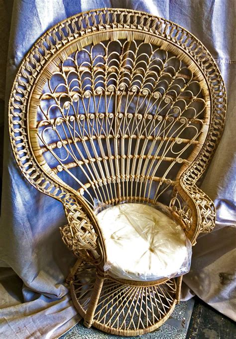 Peacock Chair Ace Props And Events