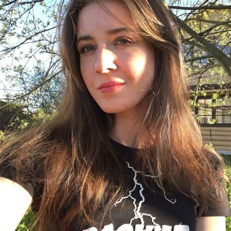 Домработница купить в Москве цена 3 000 руб дата размещения 07 03 2025 Уборка