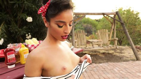 Piknik Retro Emily Willis