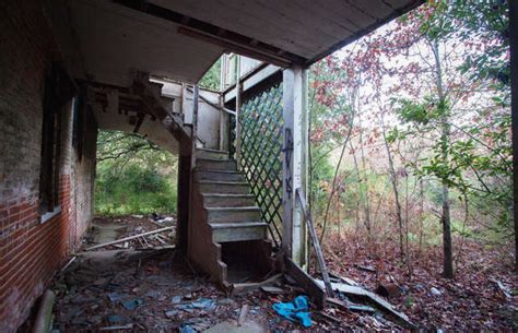 Tour Arlington The Mysterious Abandoned Mansion In Natchez Mississippi