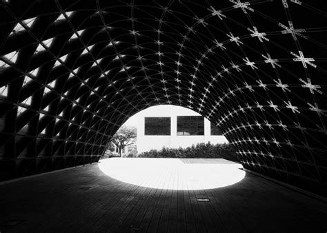 Gridshell Pavilion At Singapore University Of Technology And Design