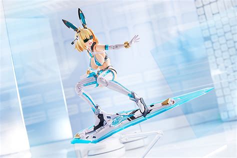性感身軀結合帥氣武裝『plamax Sophia F Shirring』高峰 Nadare 原創兔女郎角色組裝模型化！