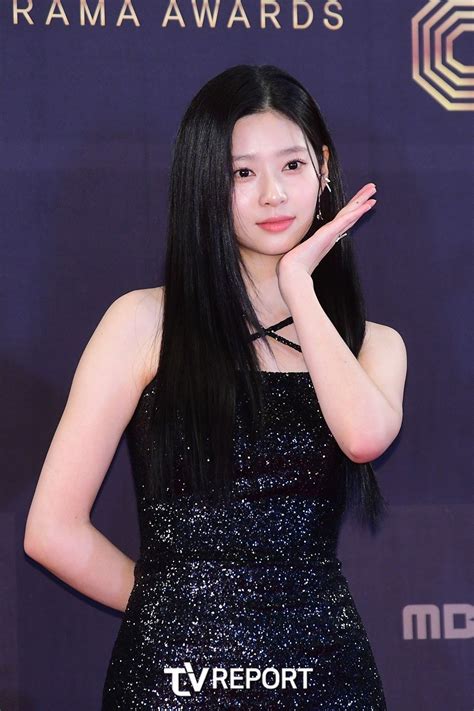 T포토 김민주 꽃이 피었네 네이트 뉴스