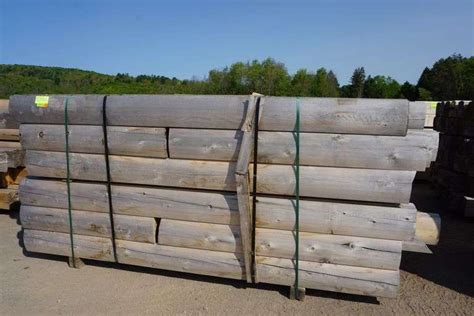 Cedar D Log Siding 8 X6 Xrl Lambrecht Auction Inc