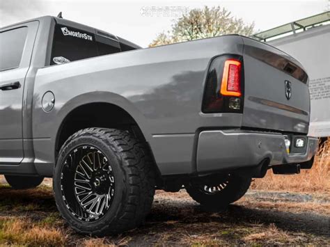 2015 Ram 1500 With 20x12 44 Tis 553bm And 33125r20 Toyo Tires Open