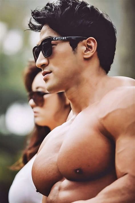 Hwang Chul Soon Tumbex