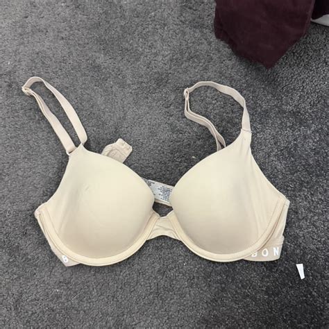 10c Bonds Bra Worn Once Didnt Fit Me Has Slight Depop