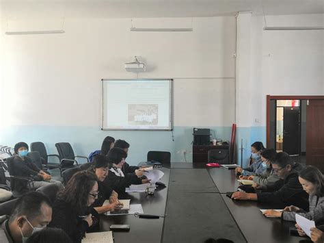 外国语学院开展向“黄大年式教师团队”学习活动 呼伦贝尔学院新闻网