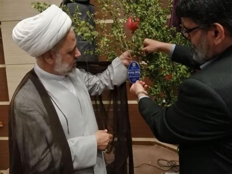 تعداد درختان طرح شجره طیبه در استان مرکزی به 5500 اصله رسید ایسنا