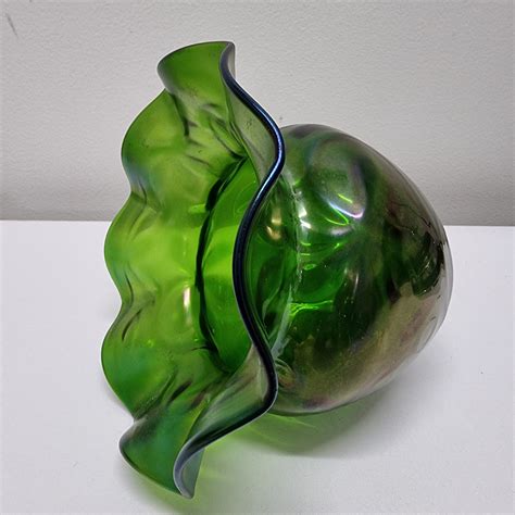 Antique Iridescent Art Glass Vase Moonee Ponds Antiques