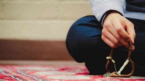 Bacaan Doa Setelah Sholat Lohor Atau Sholat Dzuhur Hari Ini Kamis 5