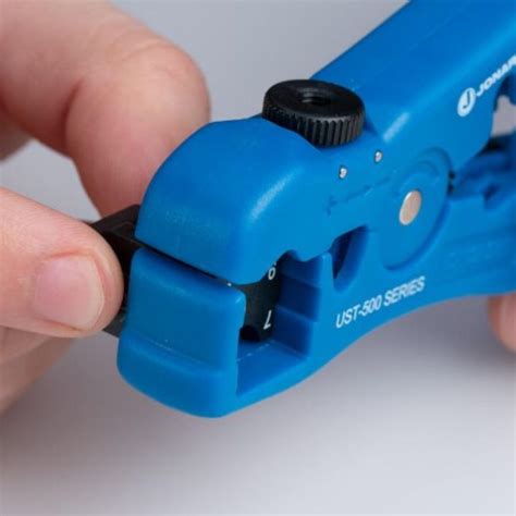 Jonard Tools Universal Cable Stripping Tool Ust 500