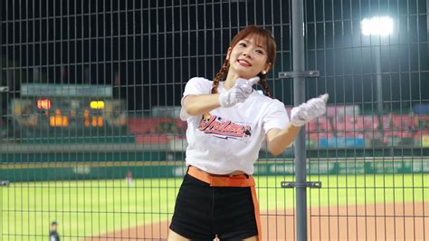 211107 台南球場獅吼音樂祭 六局下半20分鐘大局嗆司五連發制霸天下統一尚勇誰與爭鋒天下無敵誰與爭鋒 Uni Girls芮