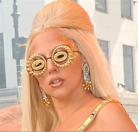 Mercura The Crazy Glasses Worn By Lady Gaga Blickers