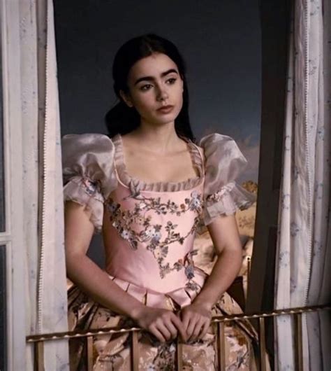 Lily Collins As Snow White In Mirror Mirror 2012 Fashion Lily