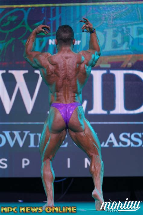 Brazilian Men And World Bodybuilders Bugra Keskin Um Bel Ssimo Daddy Musculoso Embalado Em