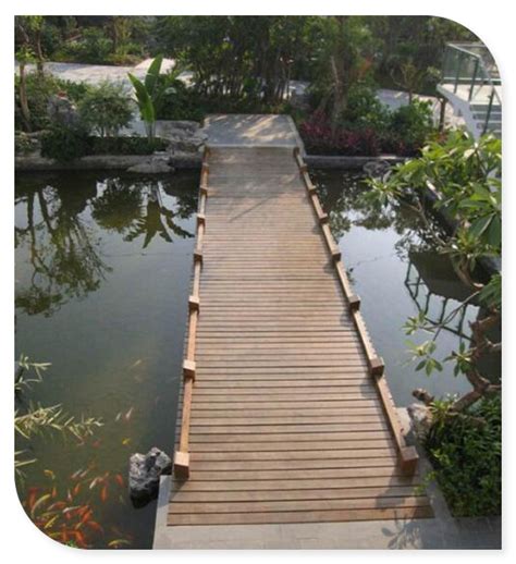 防腐木木桥 防腐木木桥 深圳市周氏防腐木工程有限公司