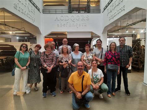 Un Grupo De Asociados De La Apm Visita La Imprenta Municipal Artes Del
