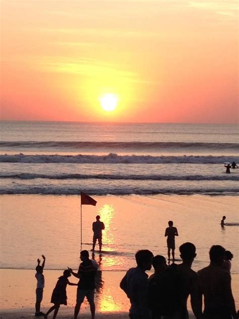 Keadaan Pantai Kuta Bali