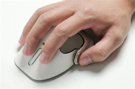 Fantastic Industrial Design Babe Work A Custom Fit Computer Mouse Made With Less Plastic