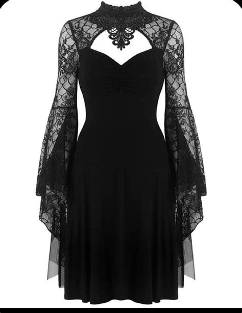 Pin De Bitchofjesus En Dress Shoes Moda De Ropa Ropa De Vestir Mujer