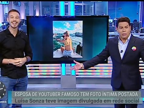 Jéssica Arboleya diz que já beijou meninas e tem coleção de nudes Entretenimento BOL