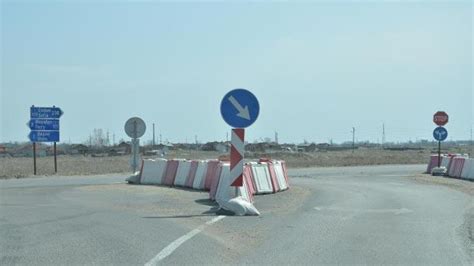 Всички пътни знаци светват От деня