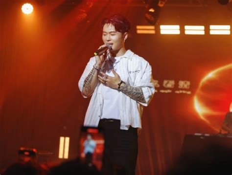 【他的歌你一定听过🔥】中国全能唱作人「永彬ryanb😍」4月6日首次来马开唱！