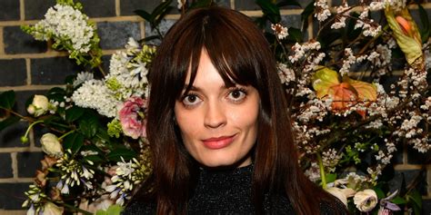 Emma Mackey Deja ‘sex Education El Importante Motivo Por El No Estará