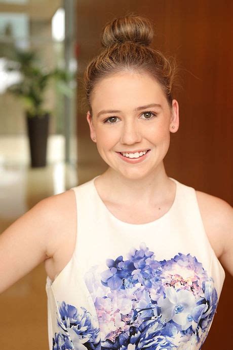 Home Phoebe Louise Murray