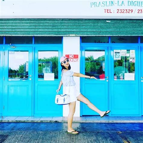 背包旅行陈梦霞简历背包去旅行斌梦霞梦霞大山谷图库