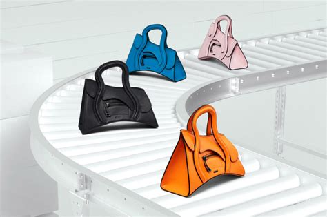 Unique Fusion Fashion Mschfs Global Supply Chain Telephone Handbag