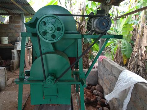 පොල් ලෙලි චිප්ස් කොහුබත් නිශ්පාදන මැශින්