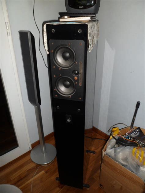 Nht Vt2 N Klipsch Thx Lcr Speaker