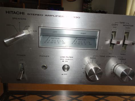 HA 330 - Hitachi HA 330 - Audiofanzine
