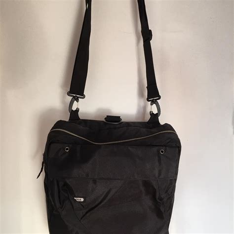 Borsa Tracolla Porta Computer Fila Nylon Depop