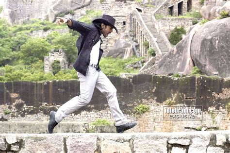 Magadheera Photo Gallery Telugu Cinema Ram Charan Tejaand Kajal Agarwal