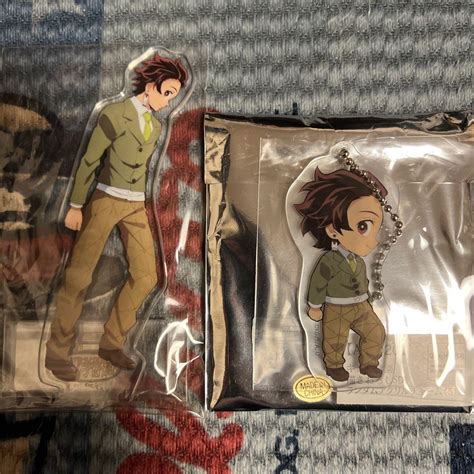 【即購入可能】鬼滅の刃 竈門炭治郎 キメツ学園 アクリルスタンド アクチャ メルカリ
